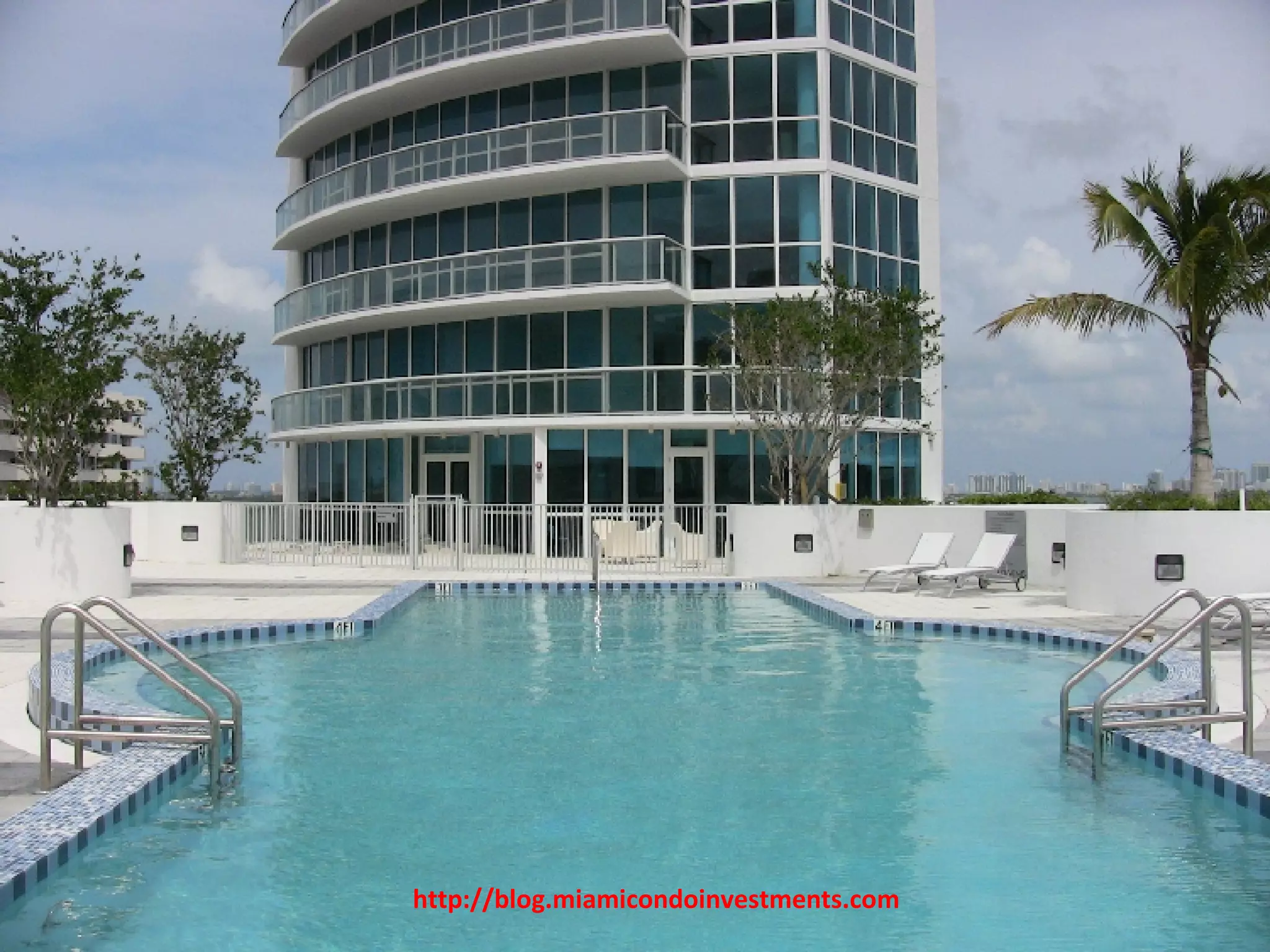 Platinum Condominium Pool Deck | PPT