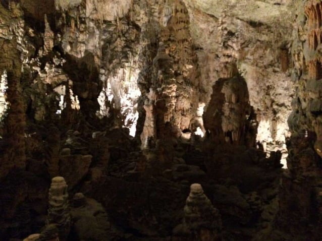 Postojna cave | PPTX