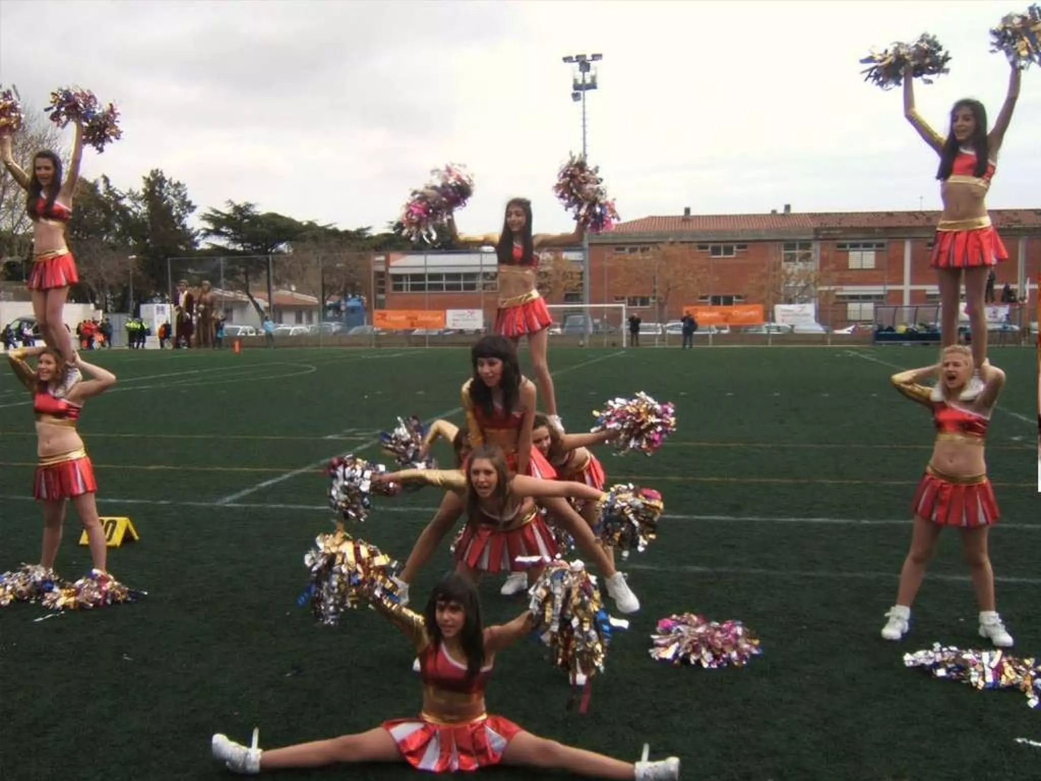 Power Point Cheerleaders | PPT