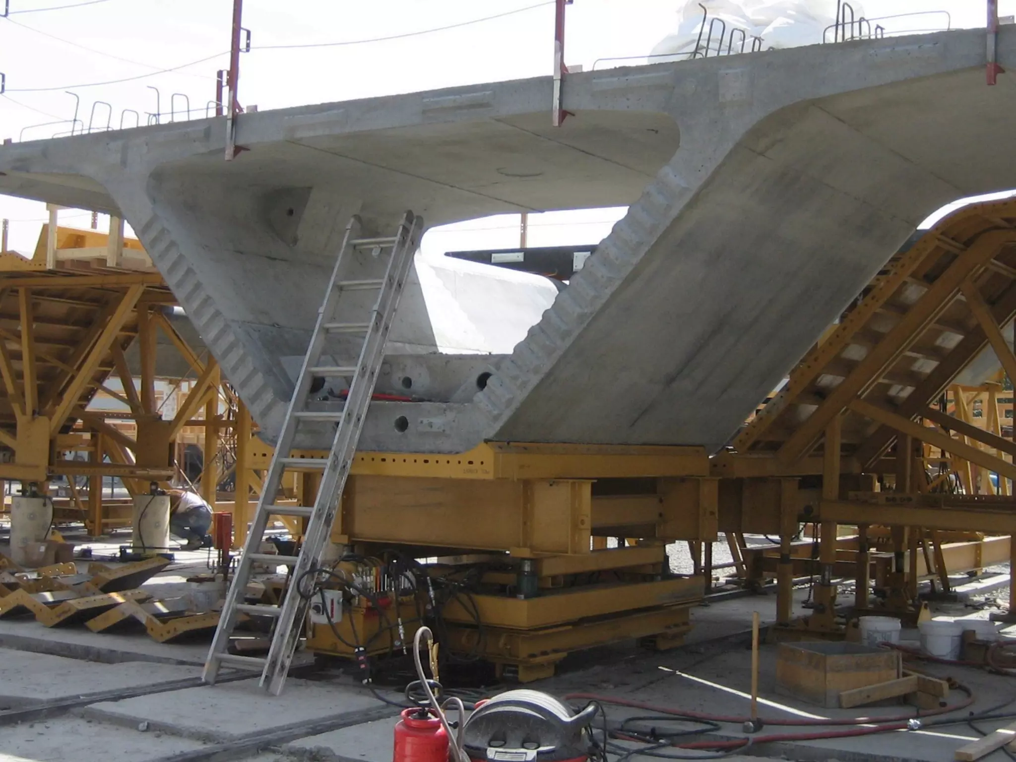 Precast segmental concrete bridges a | PPT