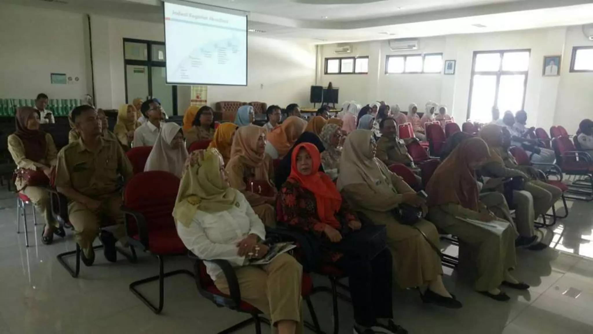 Studi Banding RSUD K.R.M.T Wongsonegoro Semarang | PPT