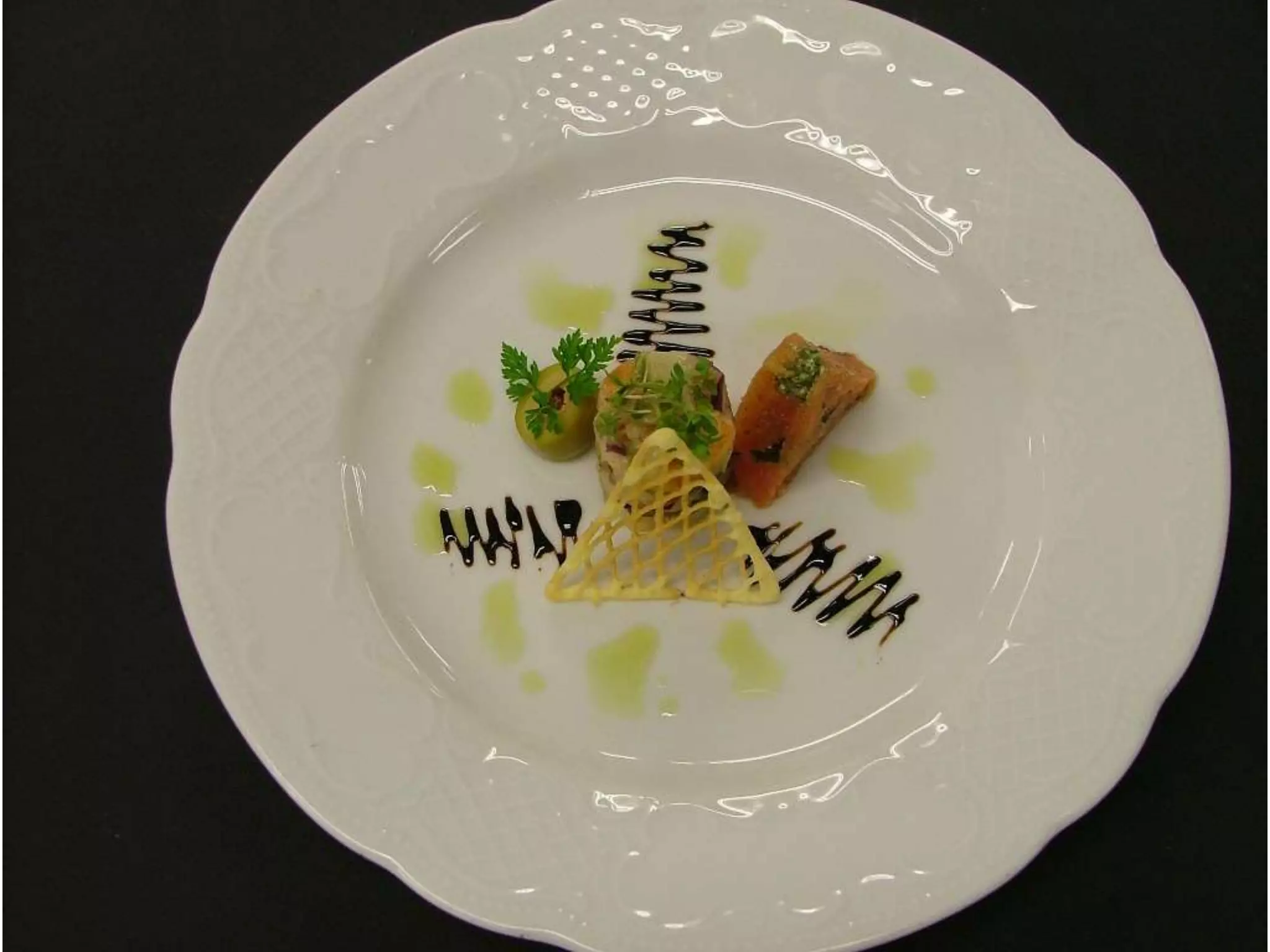 a la carte food plating trends. | PPTX