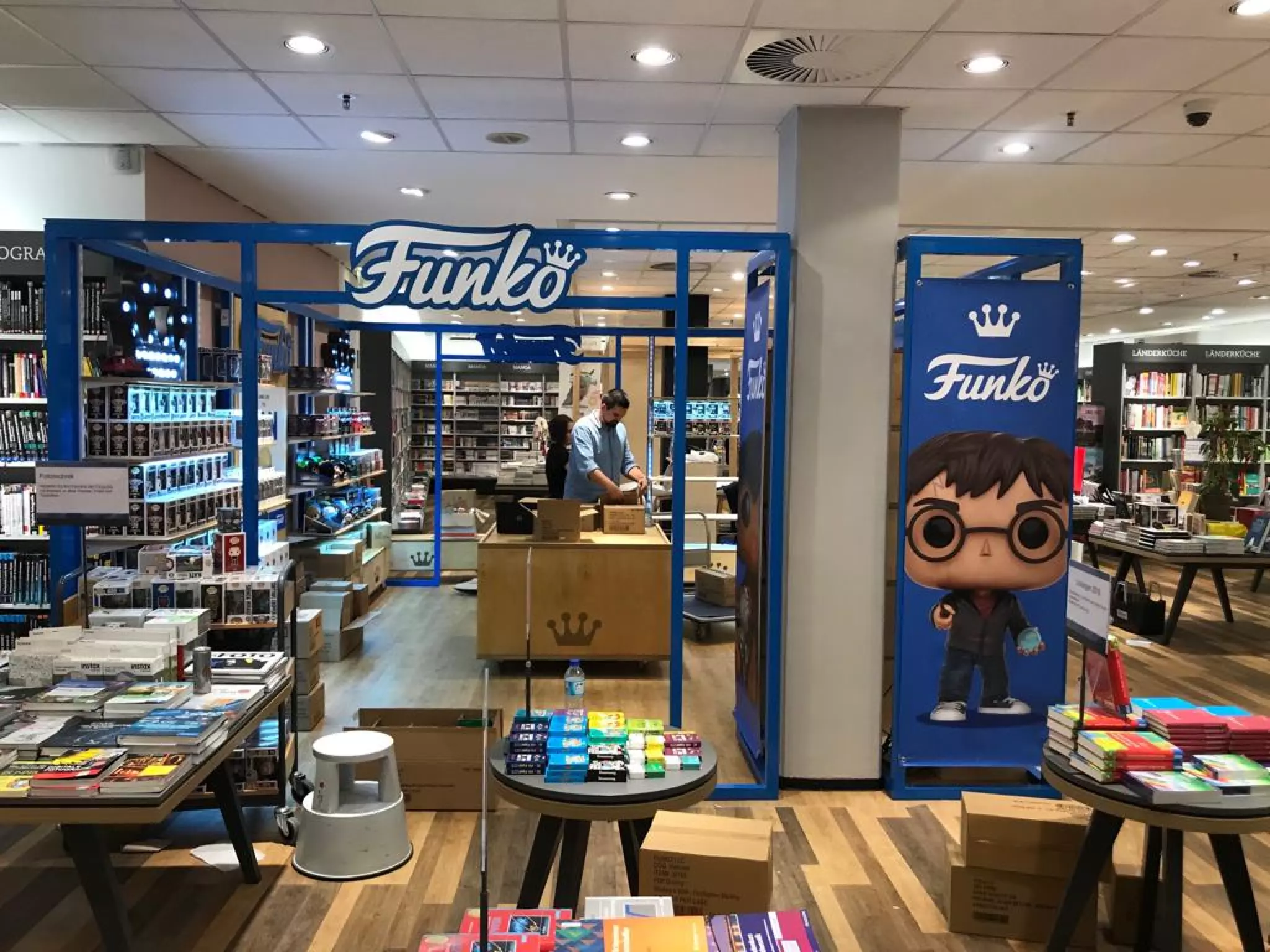 Funko Hamburg Thalia Store | PDF