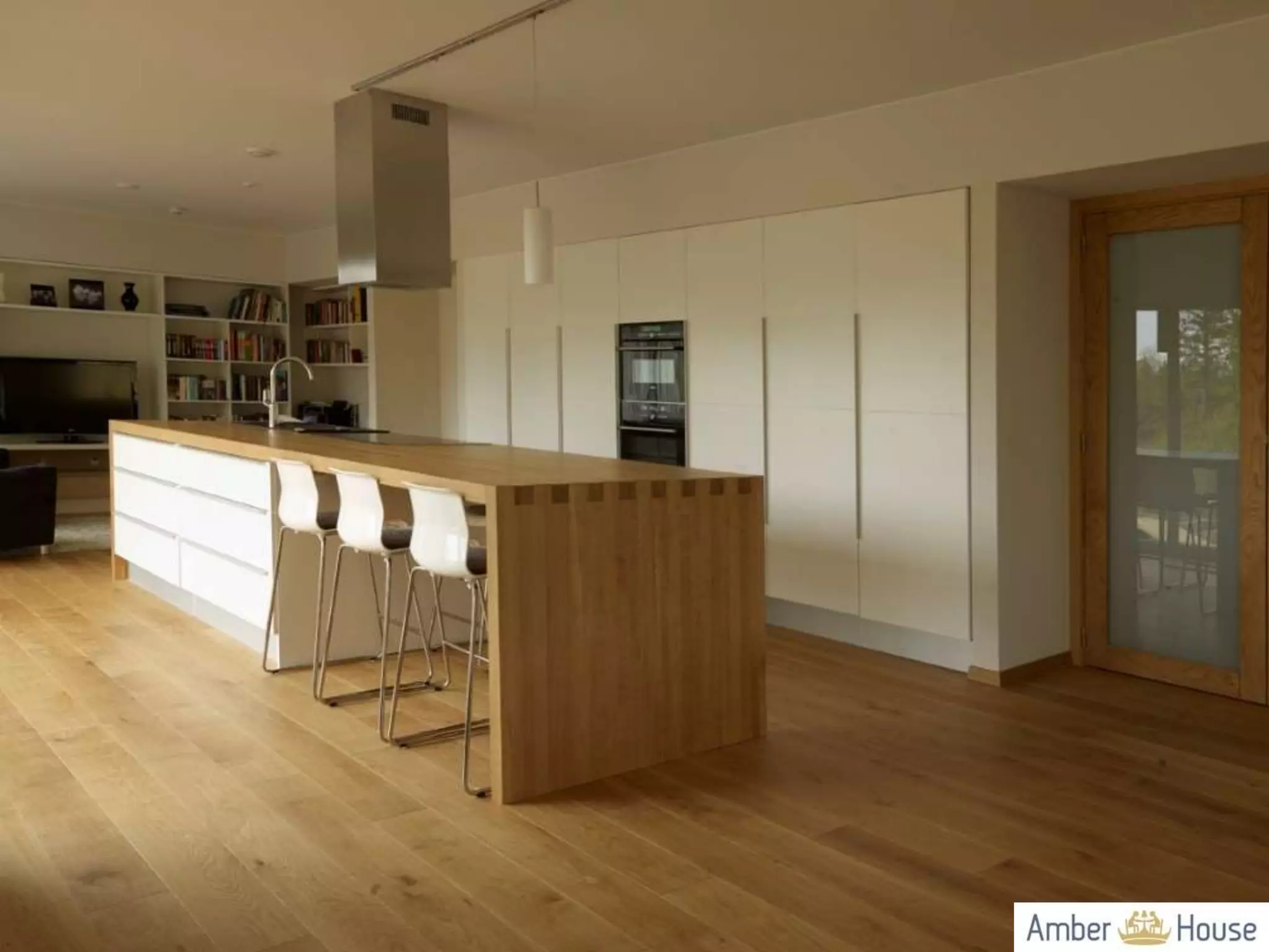 SCANDINAVIAN STYLE TIMBER FRAME HOUSE PRICE / AmberHouse | PPT