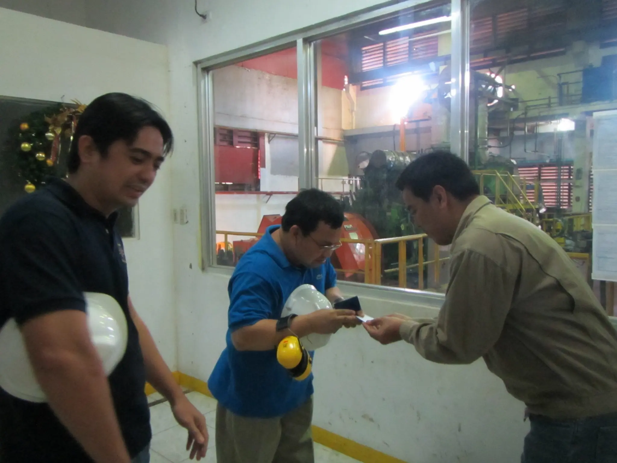 RA 8749 The Philippine Clean Air Act.ppt