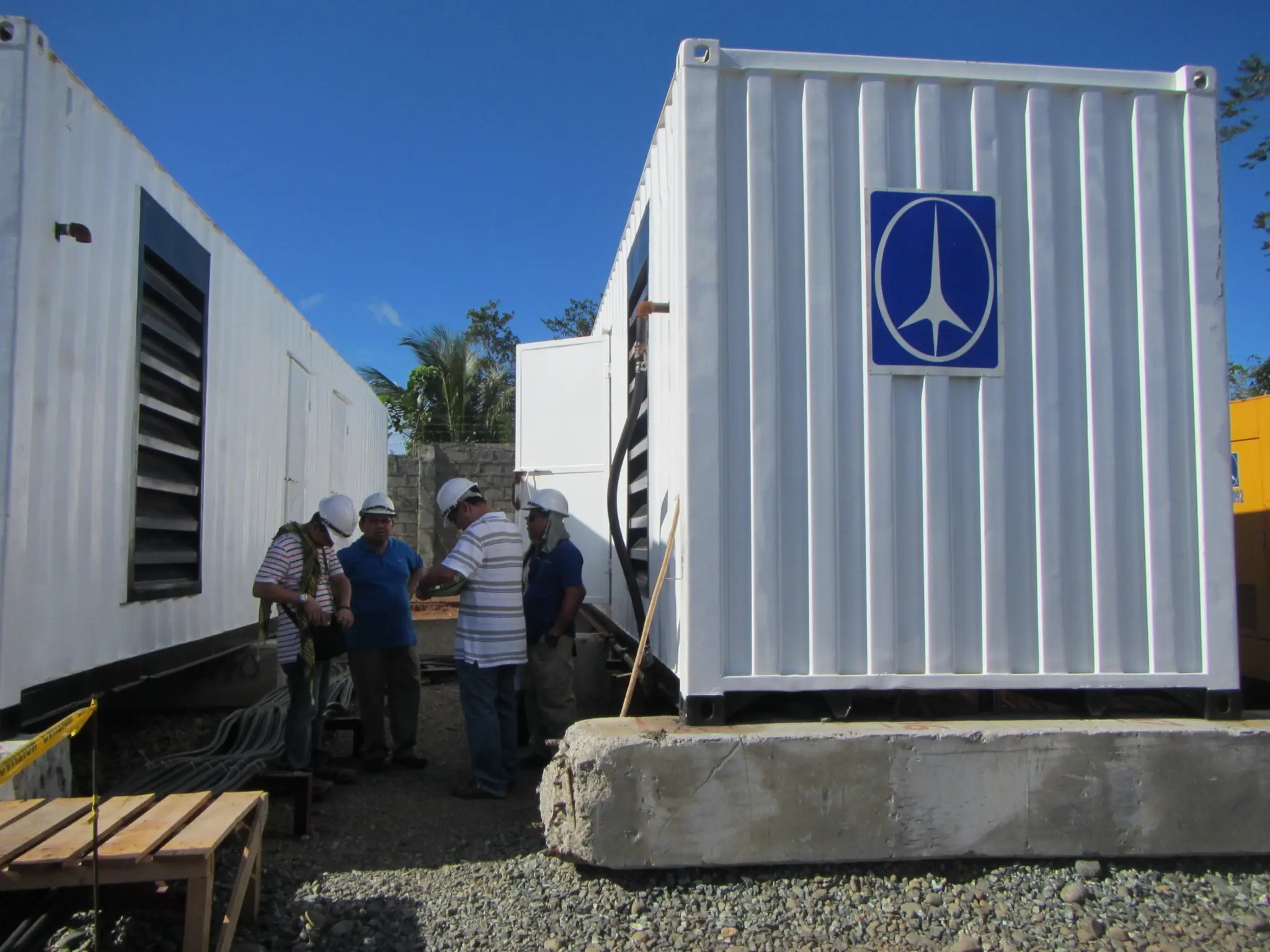 RA 8749 The Philippine Clean Air Act.ppt