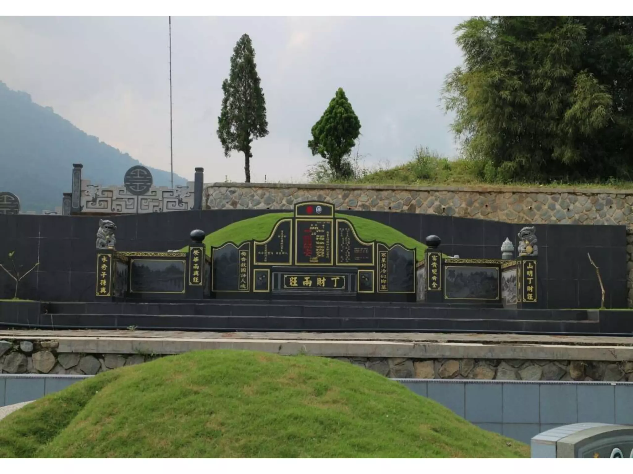 Ragam dan model makam heaven memorial park | PPT