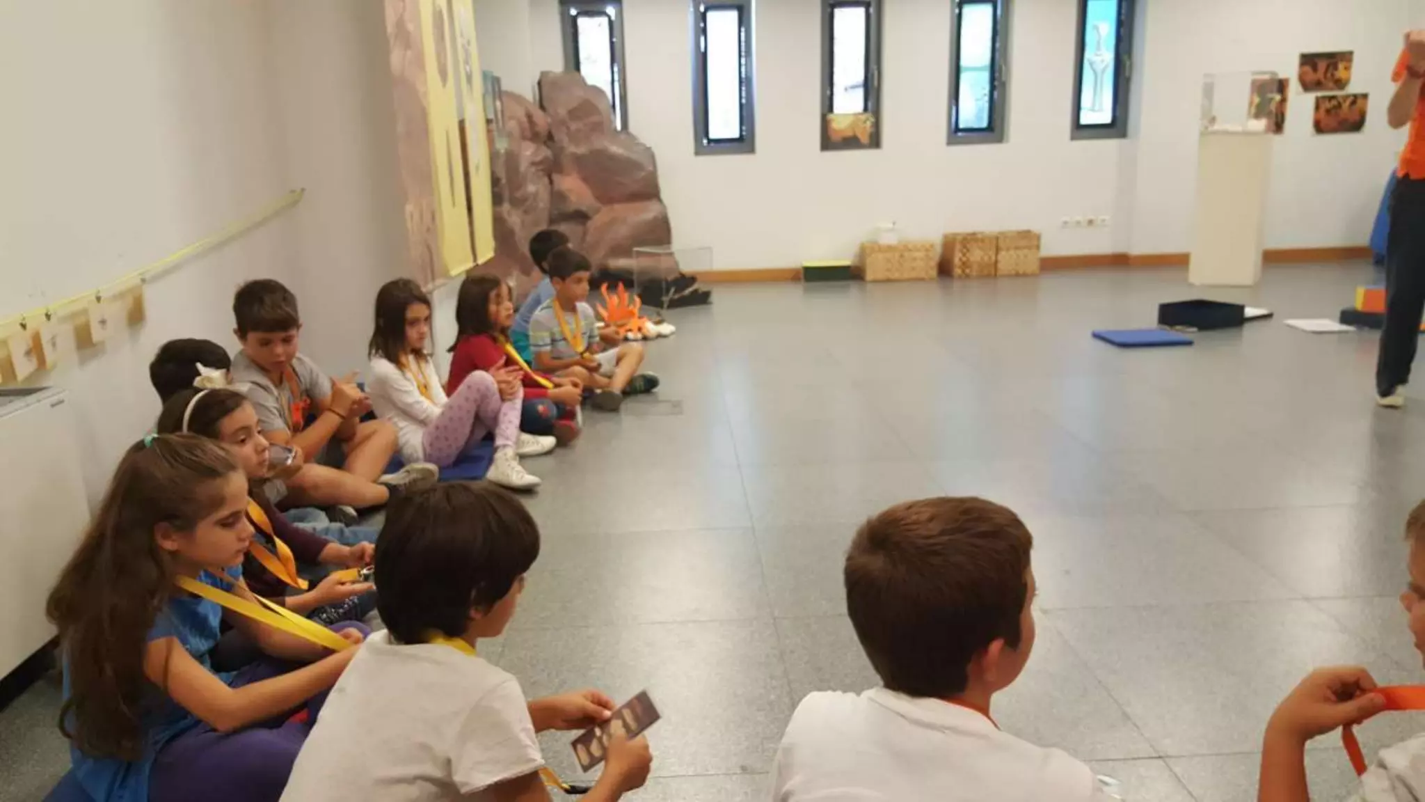 ιδρυμα μειζονος ελληνισμου προϊστορια | PPTX