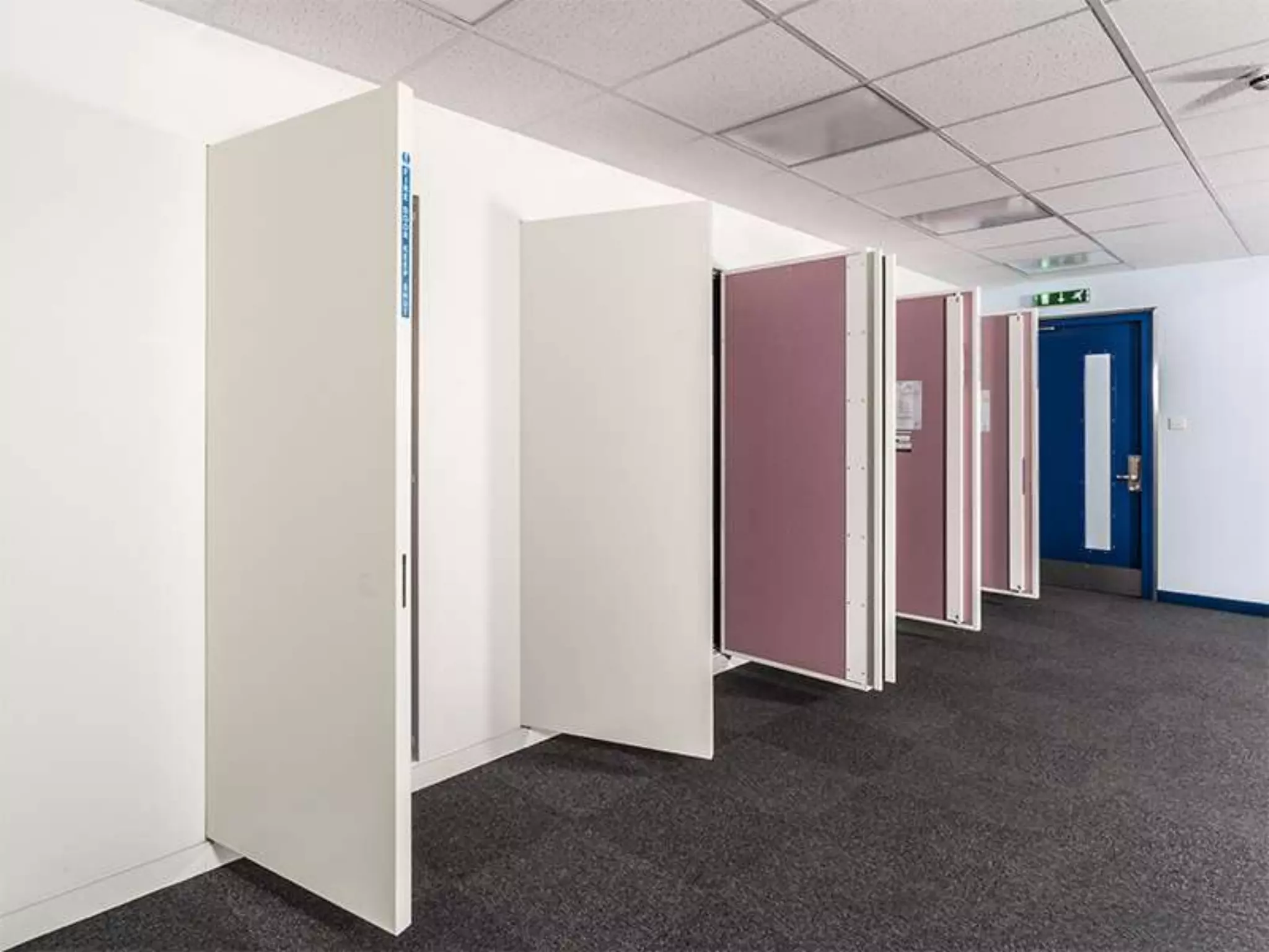 Concealed riser door presentation | PPT