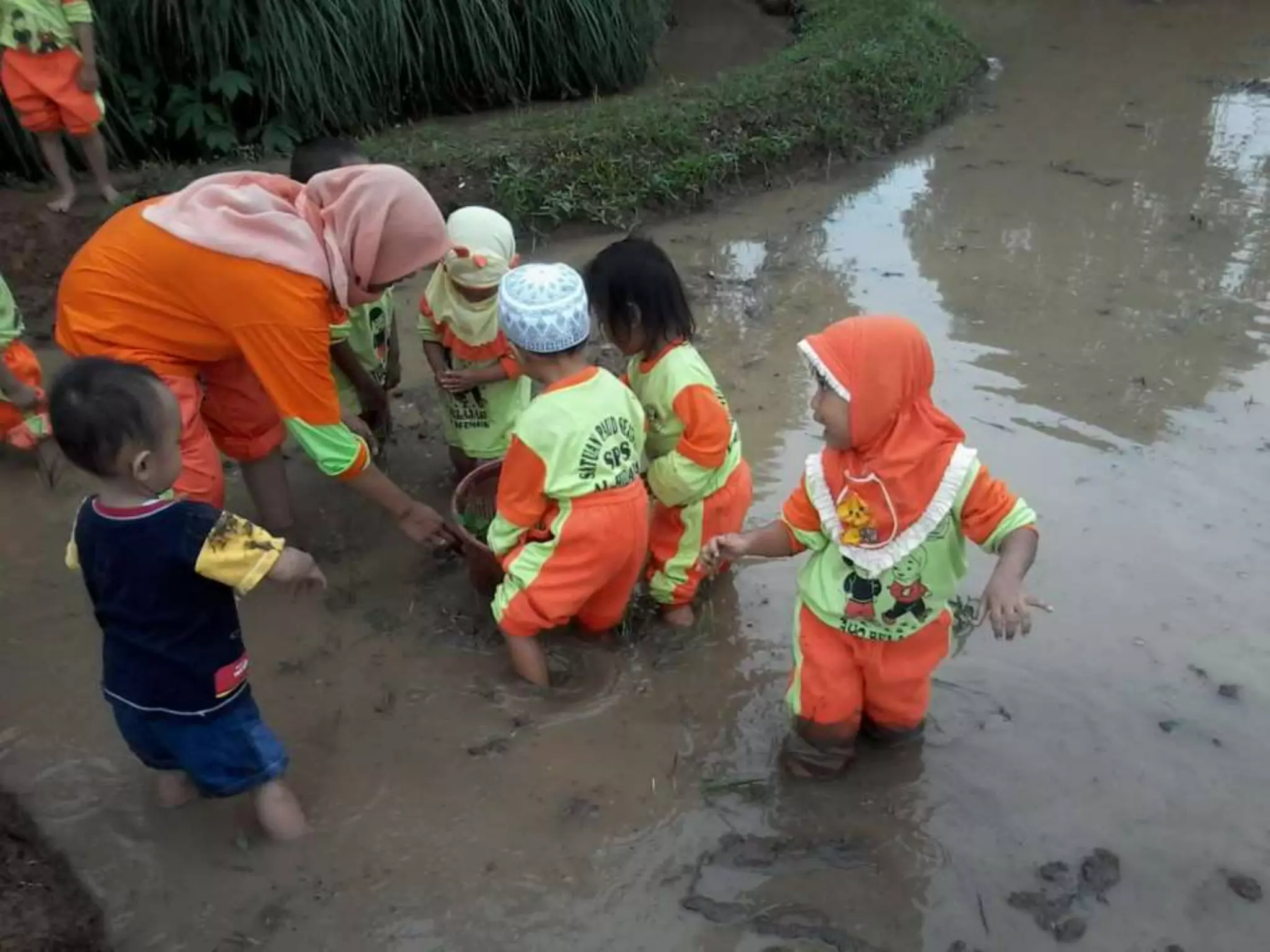 Foto kegiatan Sentra Alam | PPTX