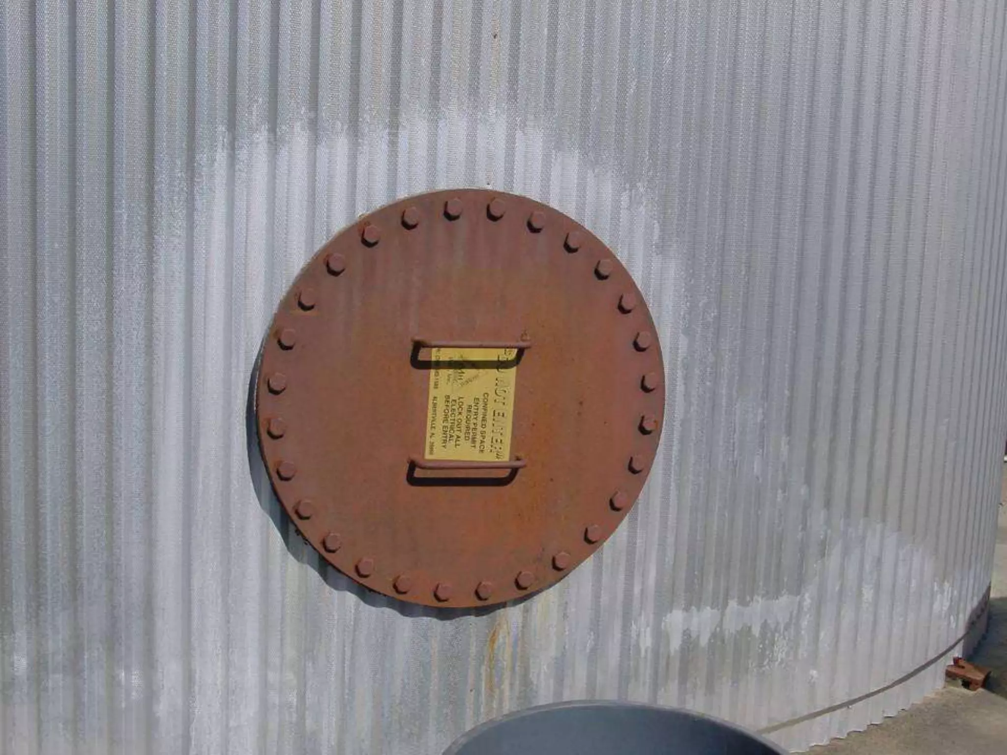 Confined Space - Ruang Terbatas | PPTX