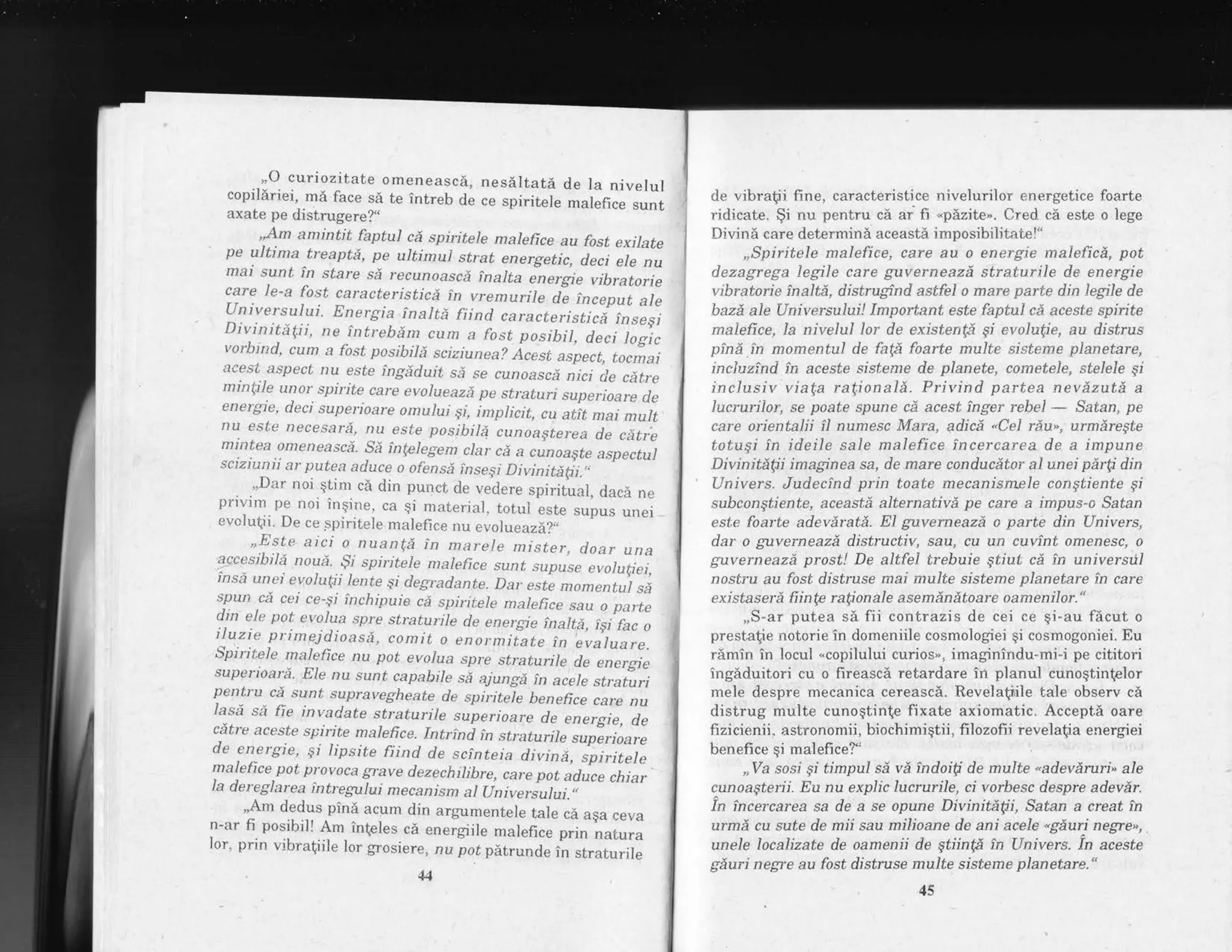 Tugui, Ion - Sapte ani apocaliptici | PDF