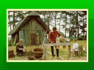 Satul medieval | PPT