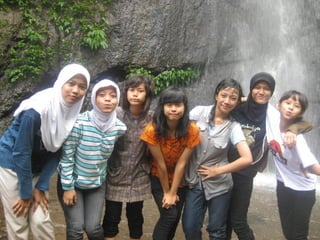 Catatan Si Ghamdan Goes to Semirang Waterfall | PDF