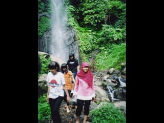 Catatan Si Ghamdan Goes to Semirang Waterfall | PDF