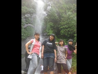 Catatan Si Ghamdan Goes to Semirang Waterfall | PDF