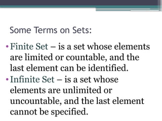 Set Theory (Introducing Sets - Examples).pptx
