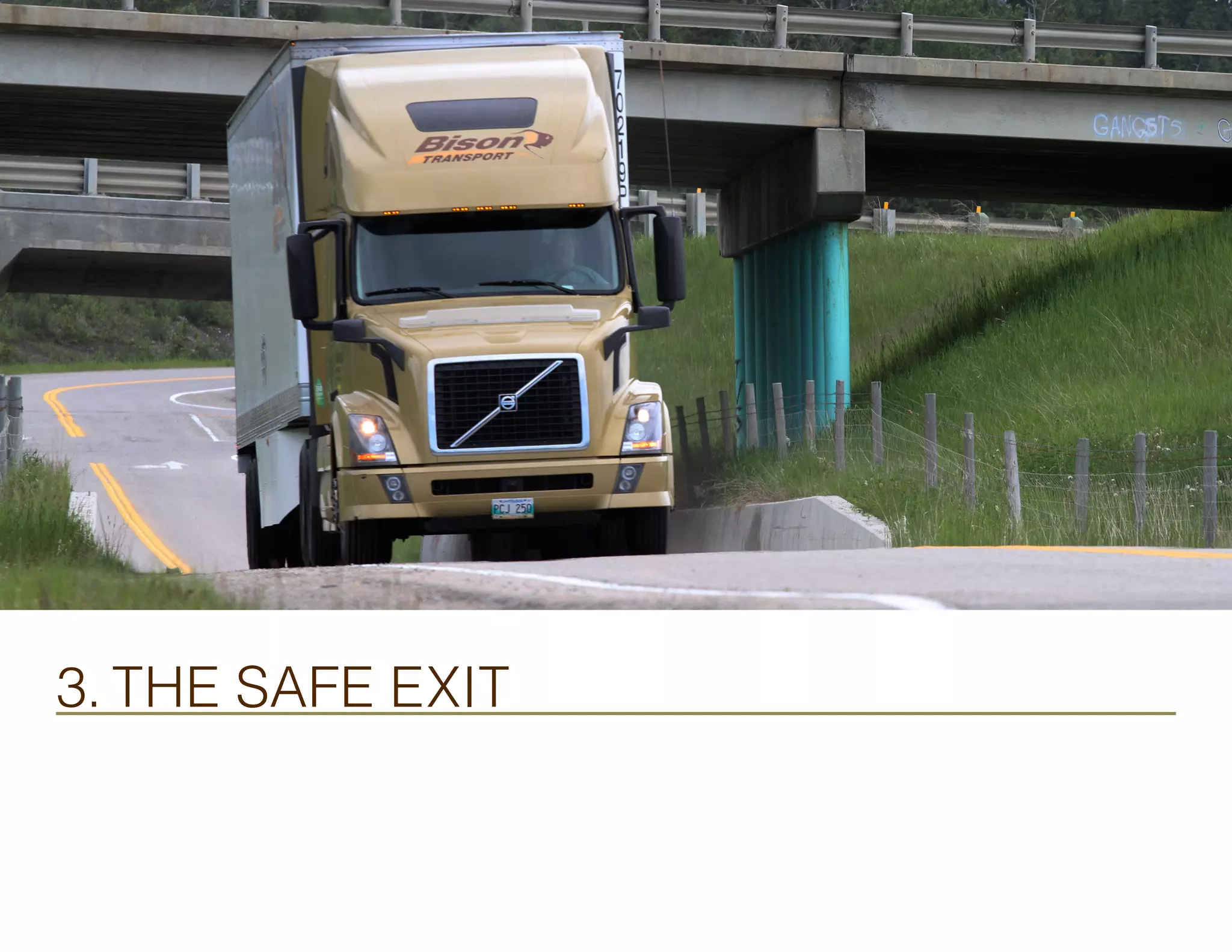 9 Essentials For Sharing The Road Safely With Trucks | PPT