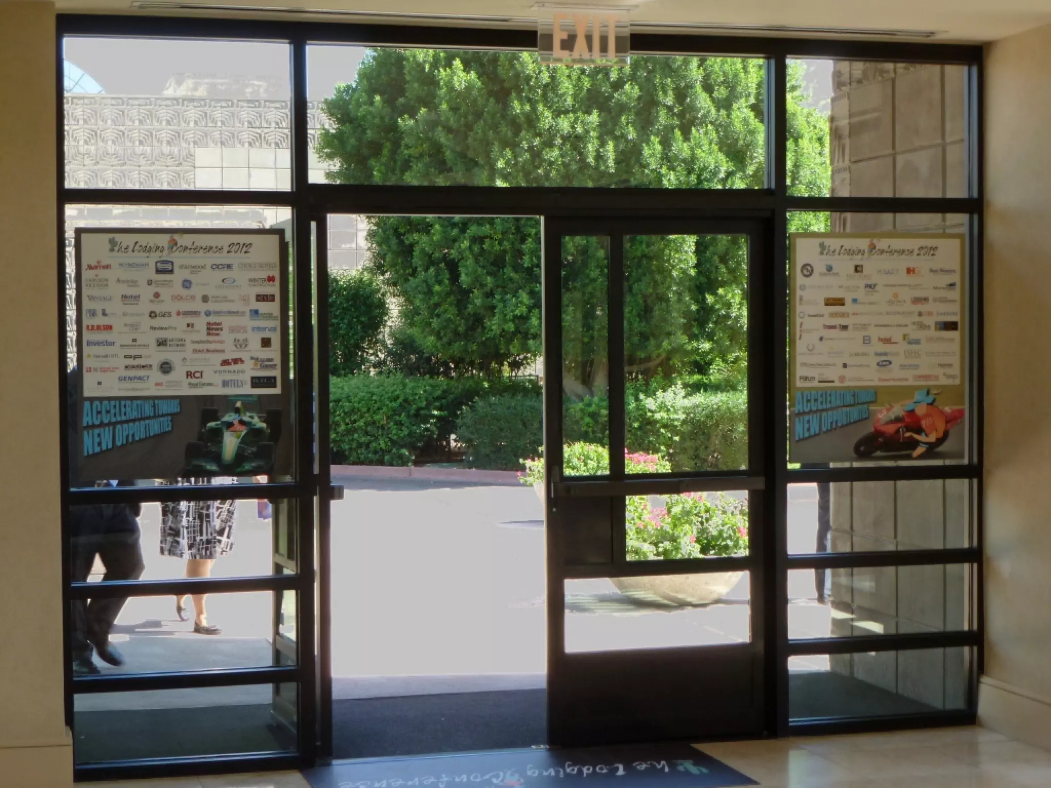 Si Graphic Frames Tlc 2012 | PDF