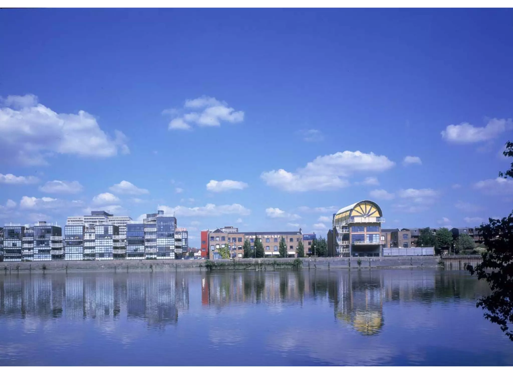 Simon Smithson: Nuevos modelos de diseño y explotación de waterfront: la experiencia de Rogers ...