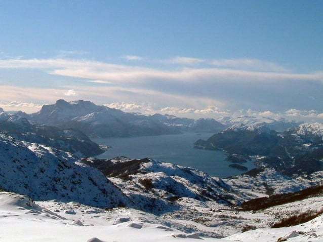 Lefdal Mine Data Center - Sindre Kvalheim - Localhost - April 2010 | PPT