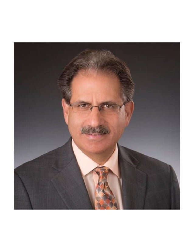 Sioux dentist Dr. Edward Kusek at Kusek Family & Implant Dentistry.pdf