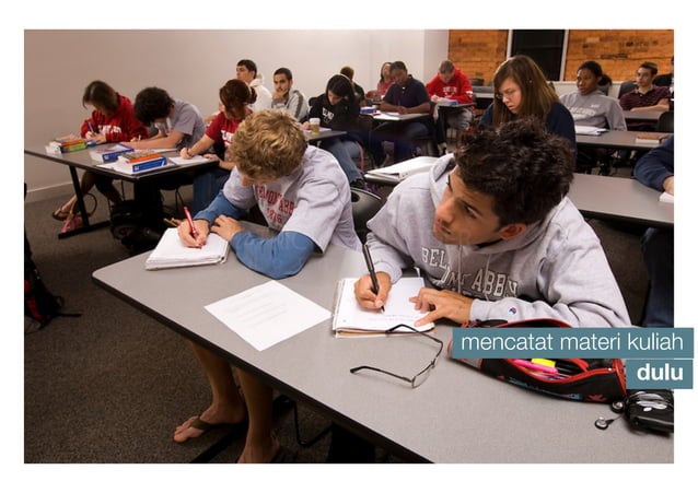 Penggunaan Bahan Ajar Berbasis ICT | PPT