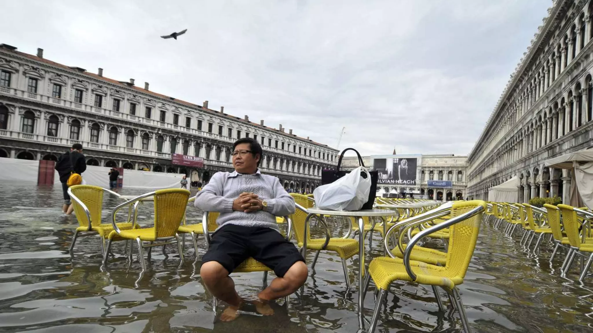 Smart Cities: Interactivity, Art & Technology | PPTX