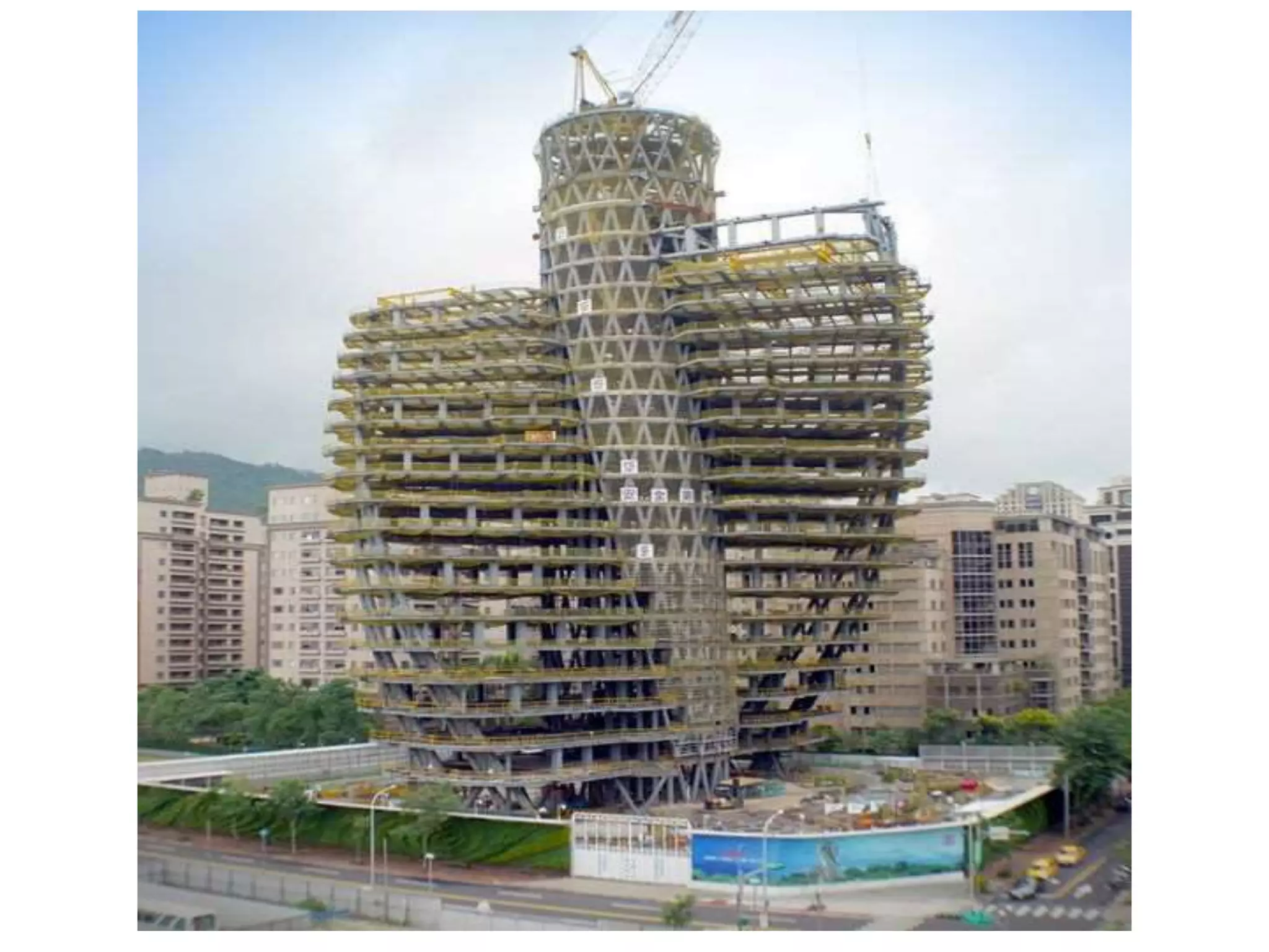 “Smog-Eating Concrete” Buildings | PPTX