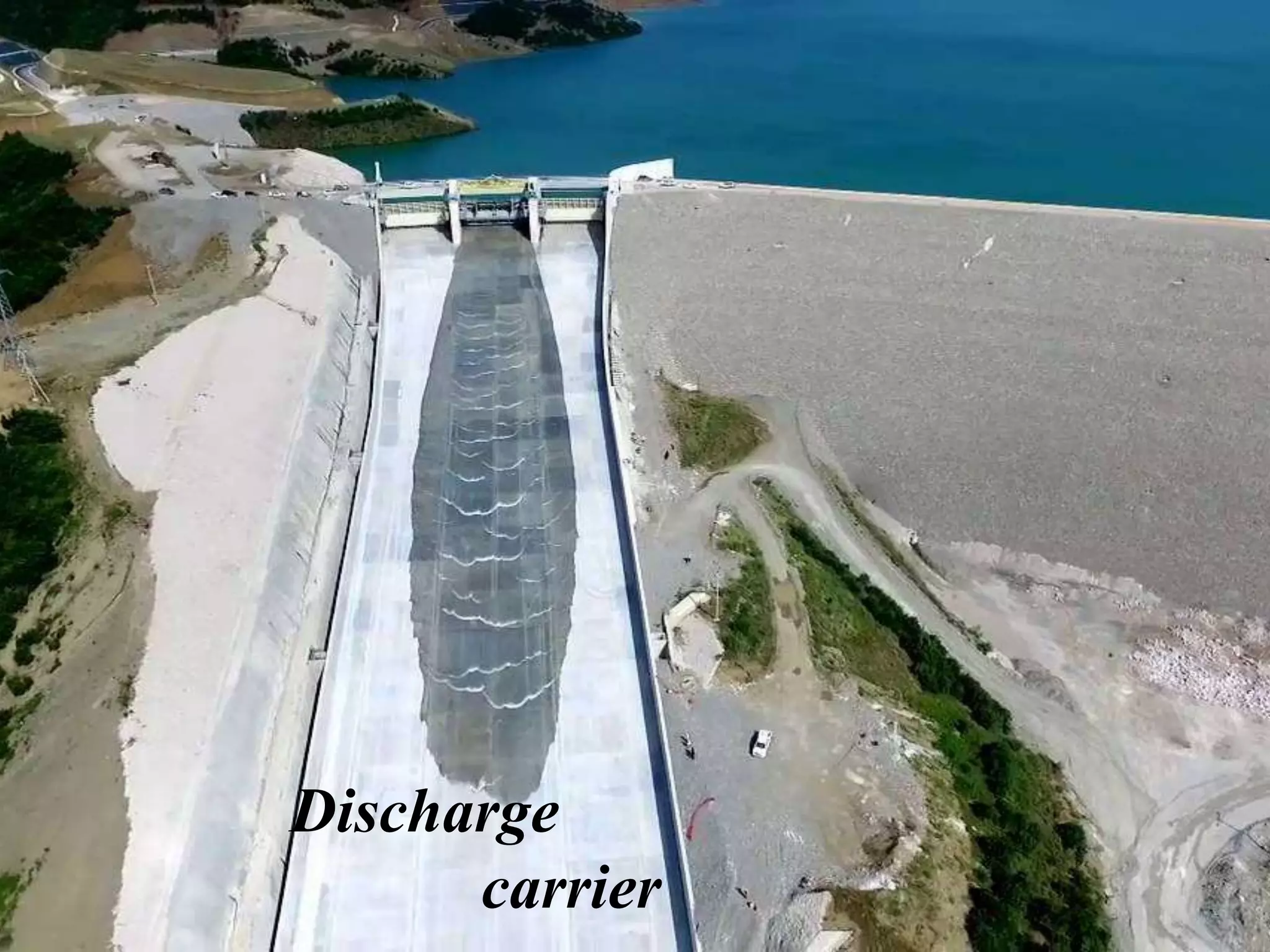 Spillways components and types | PPTX