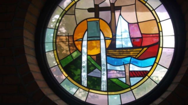 Stained glass | PPTX