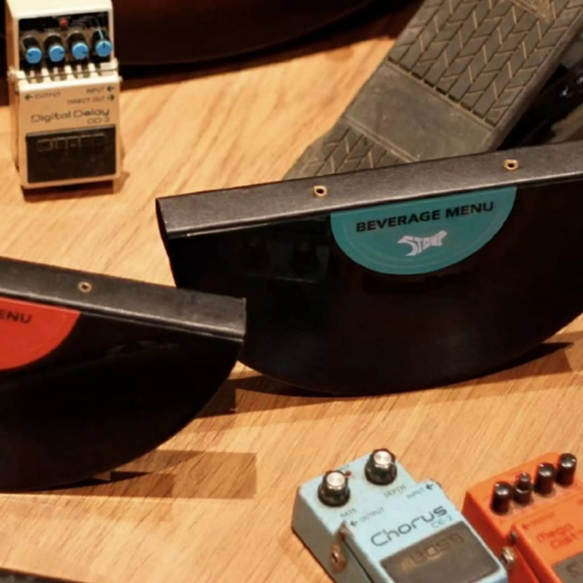 Stomp, a rock themed pub | PDF