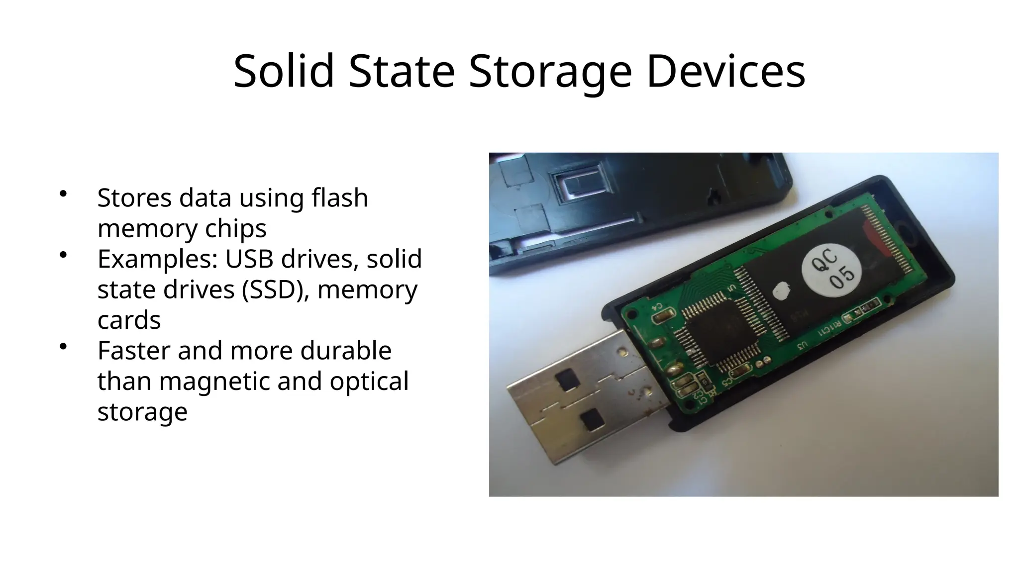 Storage Devices.pptx DIFFERENT STORAGE DEVICES | PPT