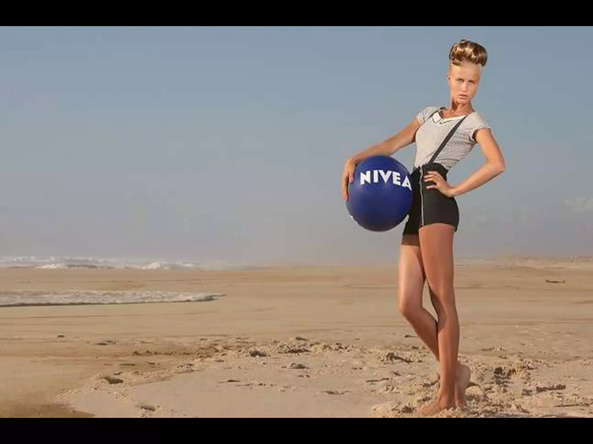 Summer Pin Up - Photography by Ana Dias | PPSX