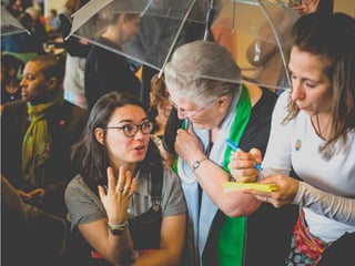 Connecting generations, Susan Langford, Magic Me | PPT