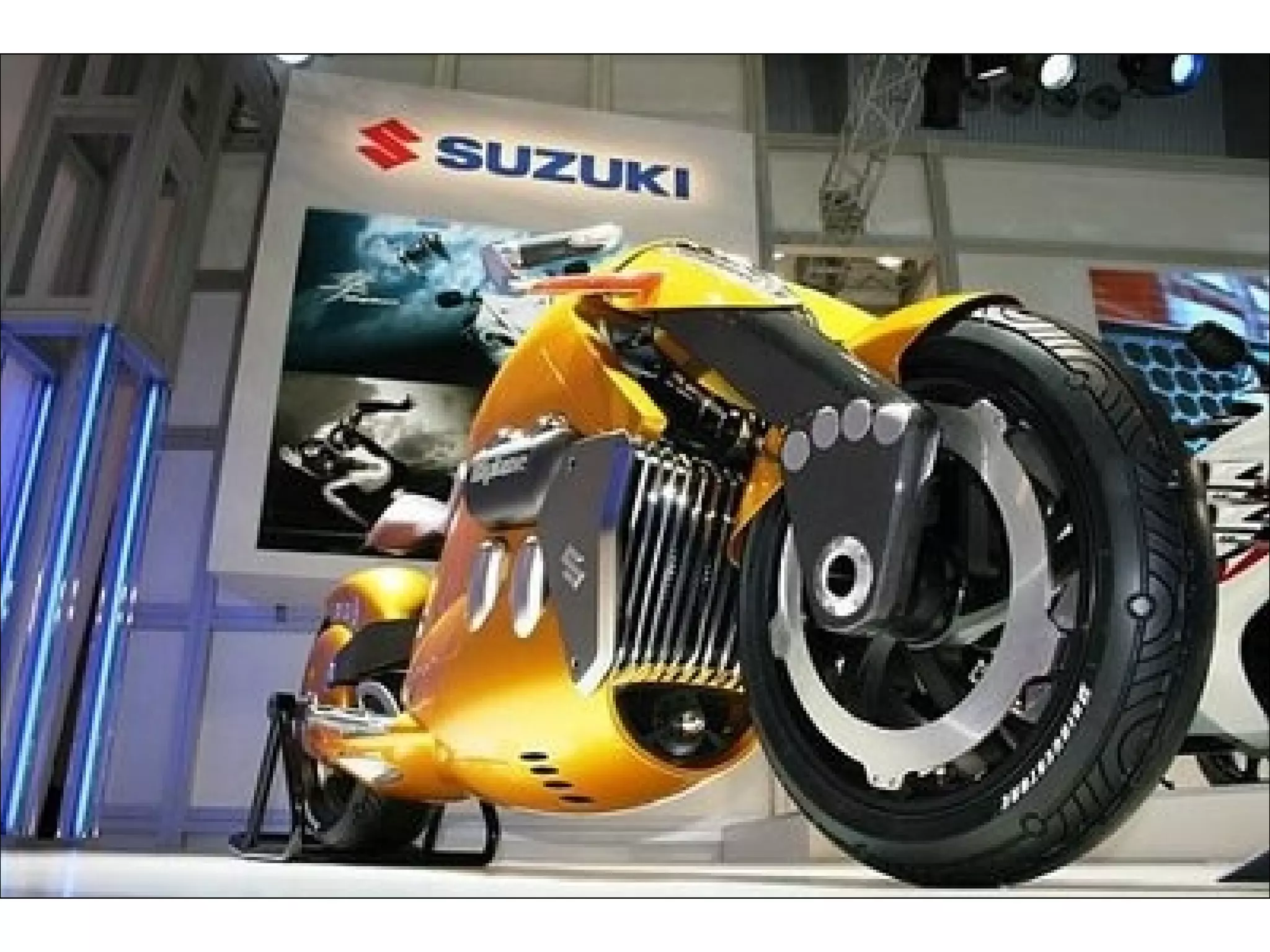 Suzuki Biplane Motorcycle | PPT