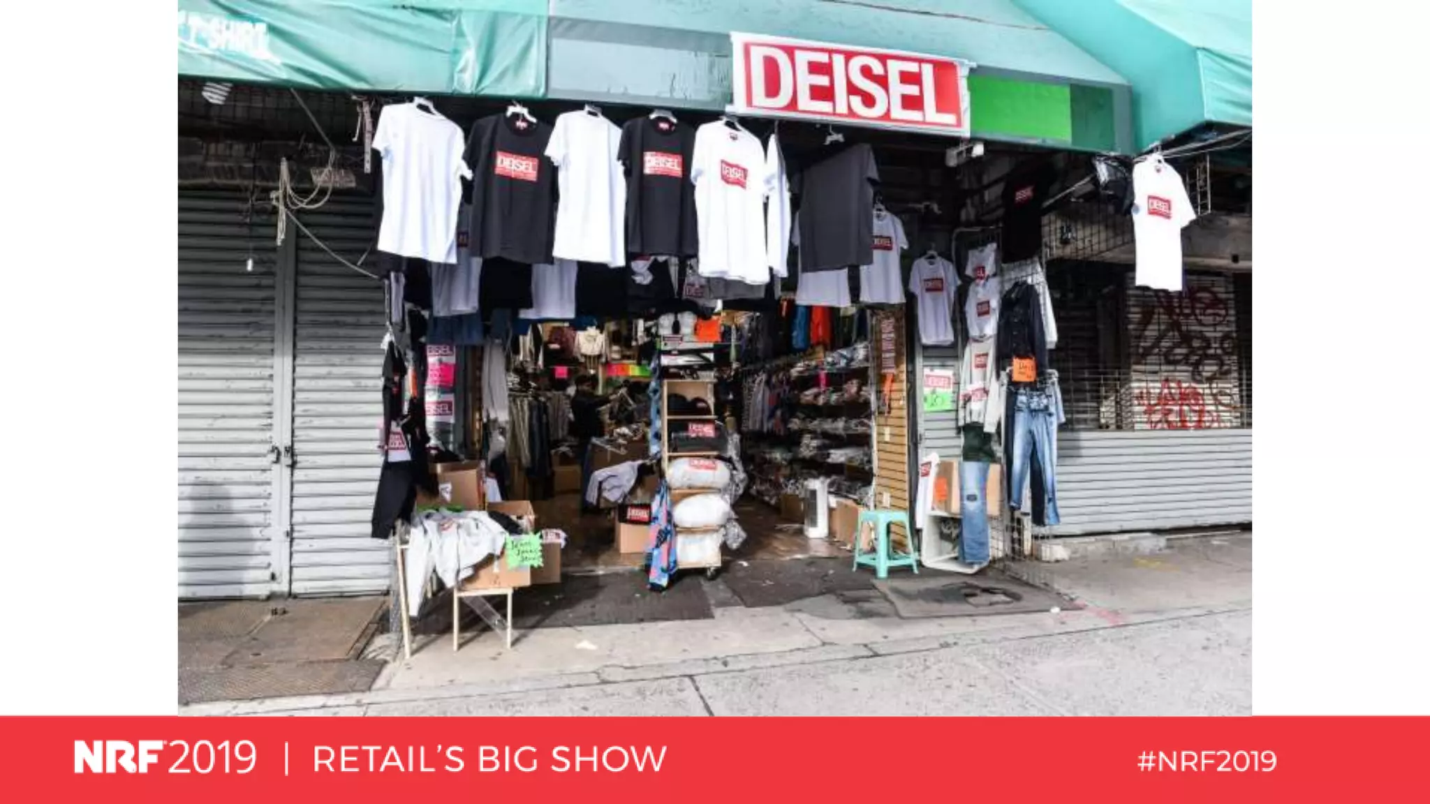 Understanding the International Customer | PPTX