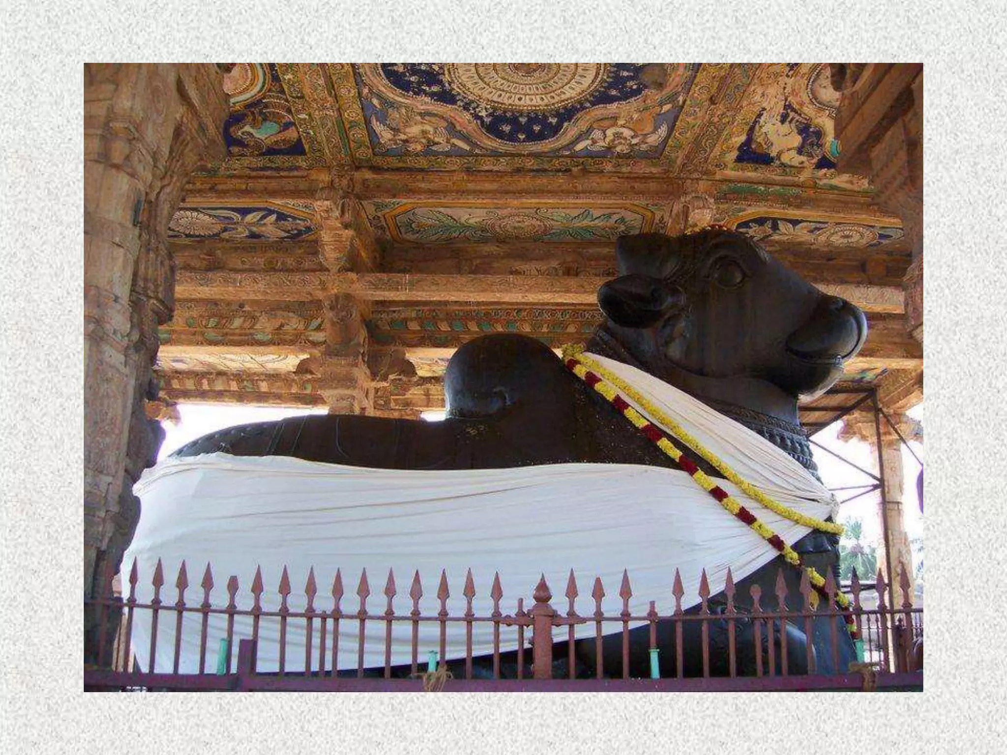 Tanjore temple | PPTX