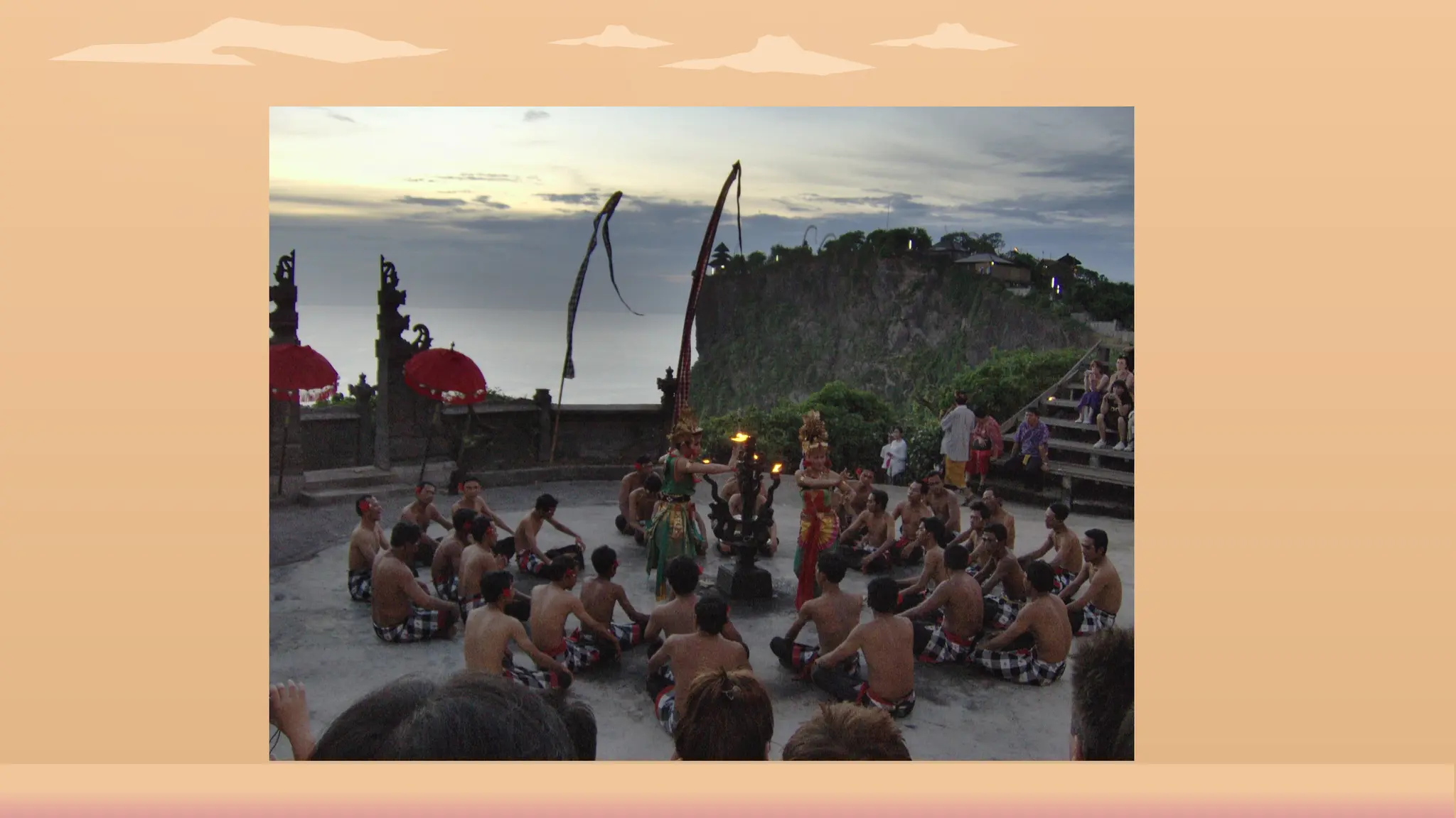 Tari kecak dan Barn dance form Cross Cultural Understanding | PPTX
