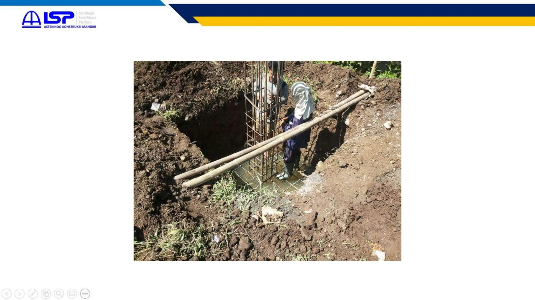 teknisi geoteknik TEKNIK/ANALIS JENJANG jenjang 5.pptx