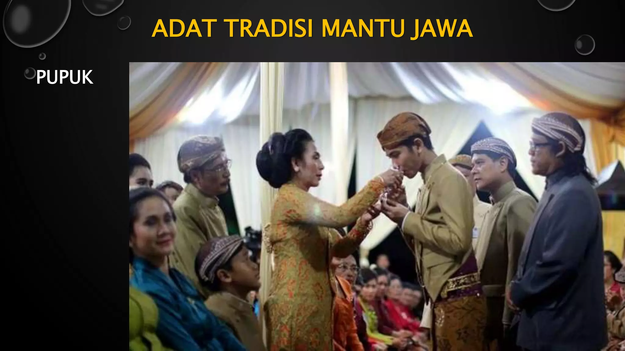 TEKS EKSPOSISI ADAT TRADISI MANTU.pptx