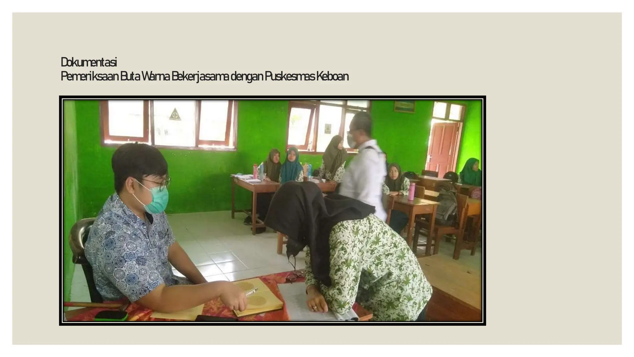 Template PPT Program Gizi Remaja Sekolah (1).pptx