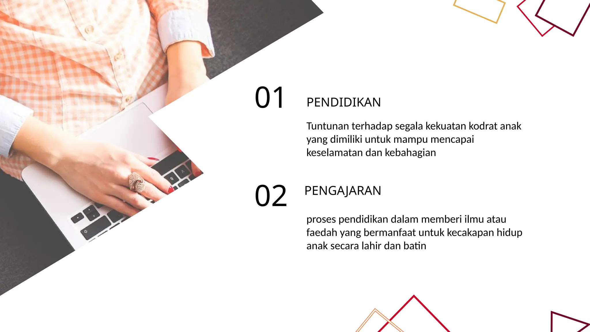 Refleksi Diri Filosofi Ki Hajar Diwantara.pptx