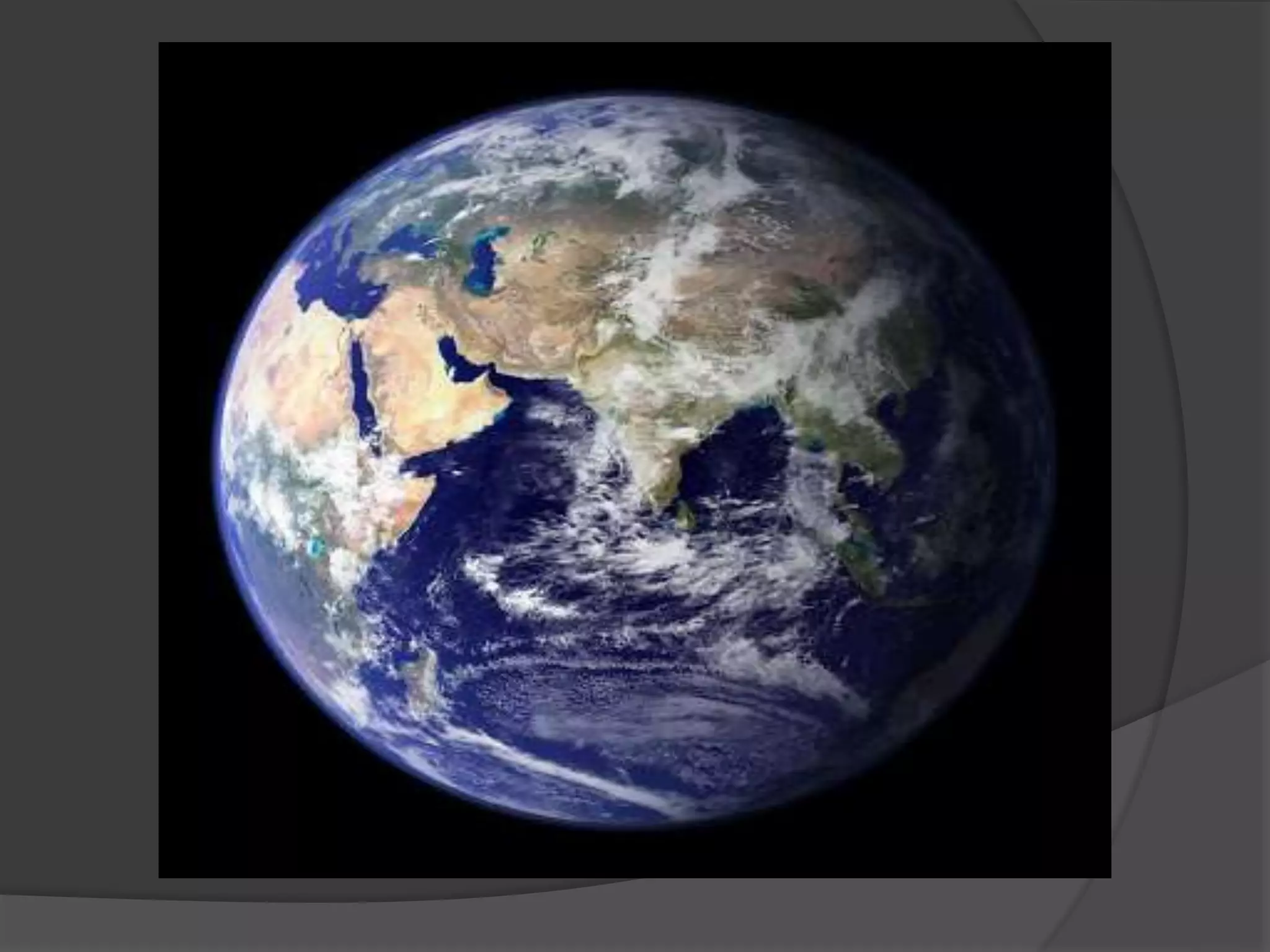 The earth - Our Living Planet | PPTX