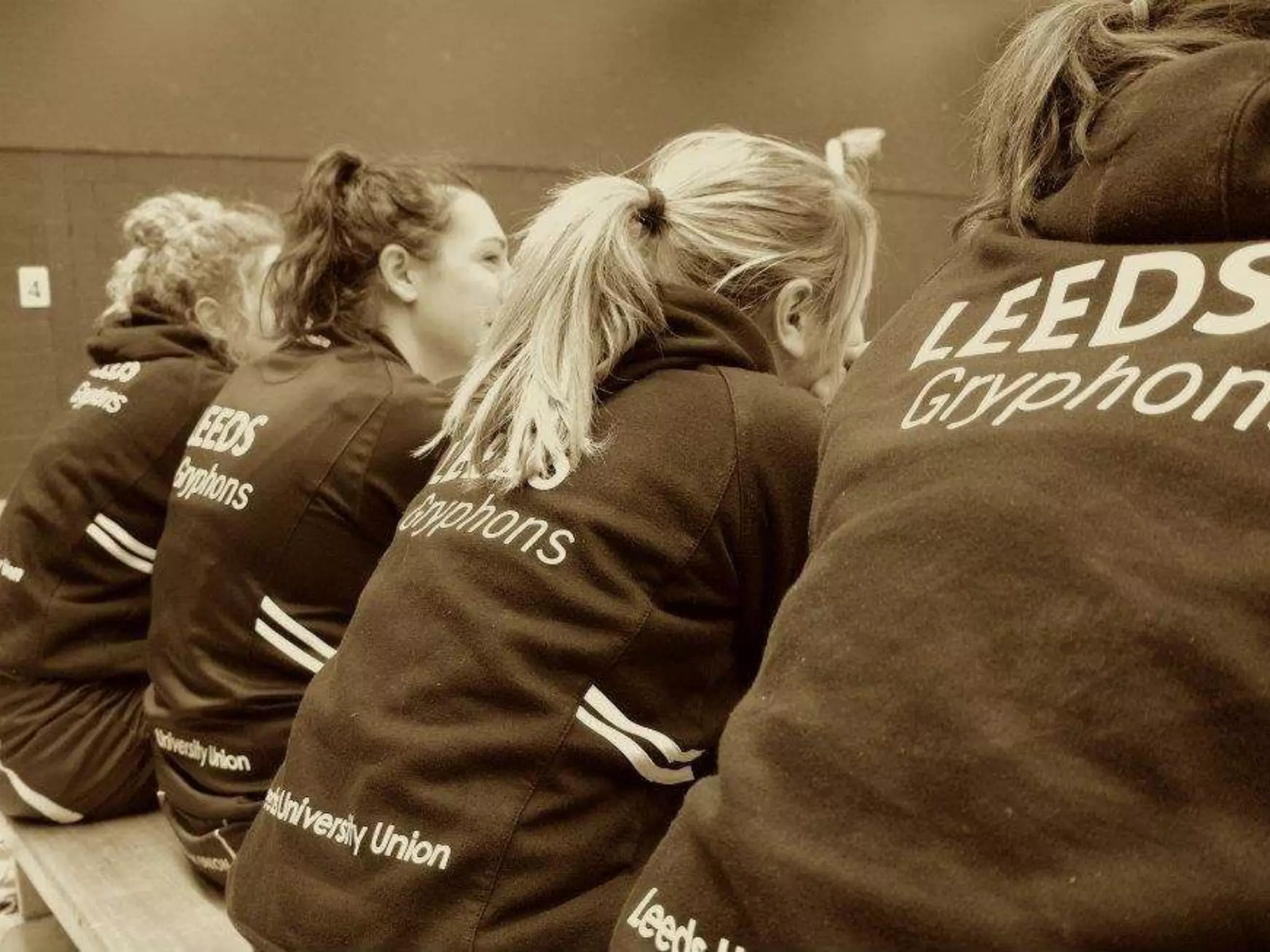 Who are the LEEDS Gryphons? | PPT