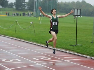 Who are the LEEDS Gryphons? | PPT