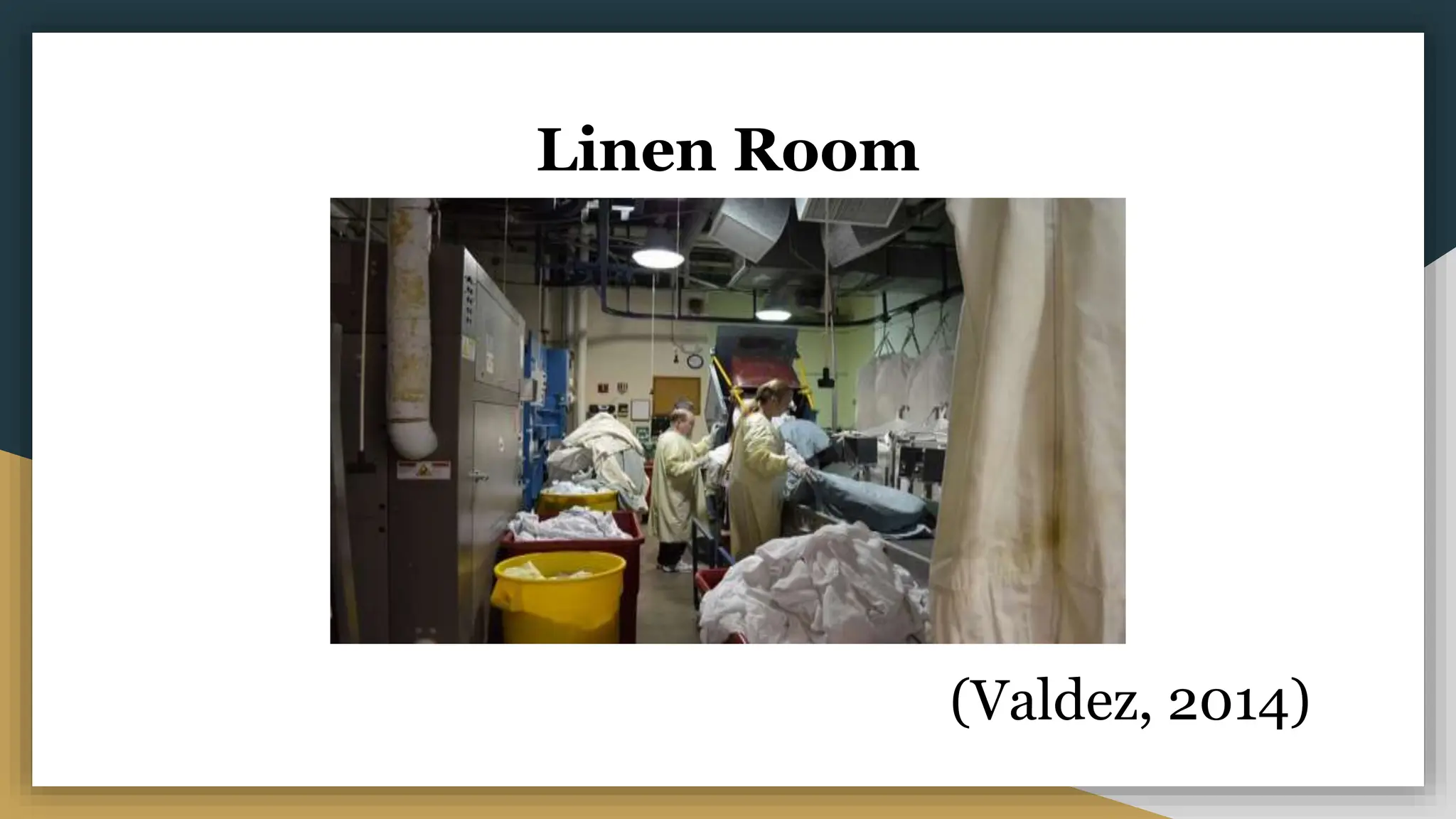 The Physical Layout of the Recovery Room and ICU (1) (1).pptx