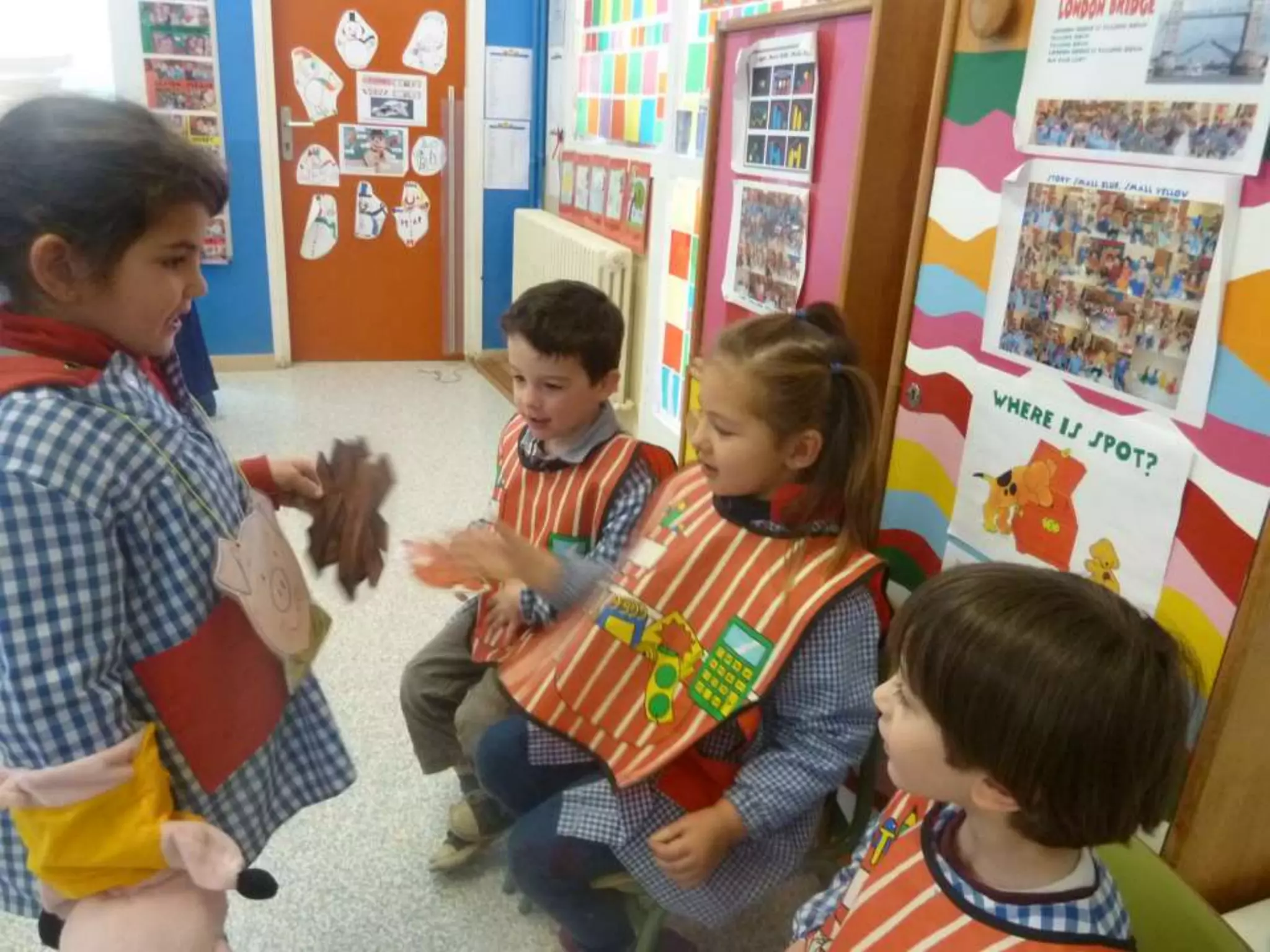 The three little pigs p4 b | PPTX