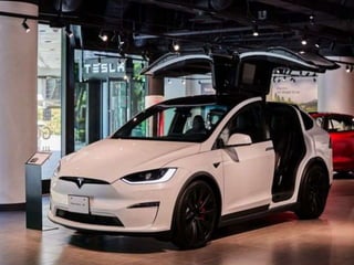 Top 10 Key Areas Where Tesla Uses Machine Learning.pptx