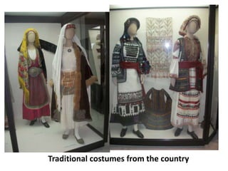 Traditional costumes | PPTX